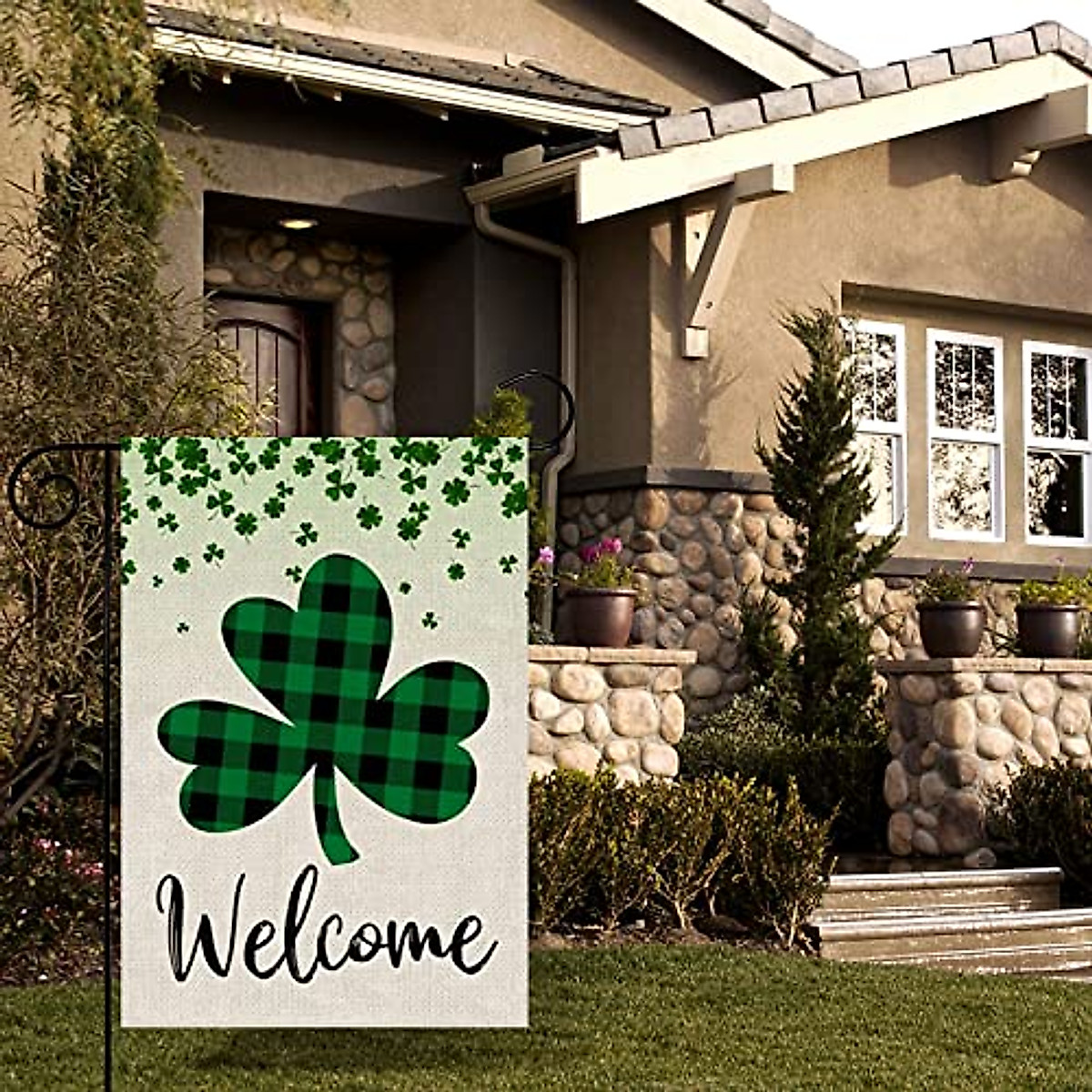 St Patrick's Day Garden Flag Shamrock Clover Welcome Double-Sided 3Ply 12.5 x 18 Inch Happy Saint Patty's Day Irish Small Mini Flag Outdoor Decoration (B)