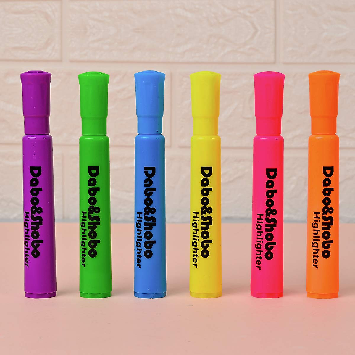 Dabo & Shobo Highlighters Set of 24,Colored Markers And Beautiful Combination Set Liquid Ink Fast Drying And Not Easy To Fade Are Suitable For Classroom, Office And Shop Short Style