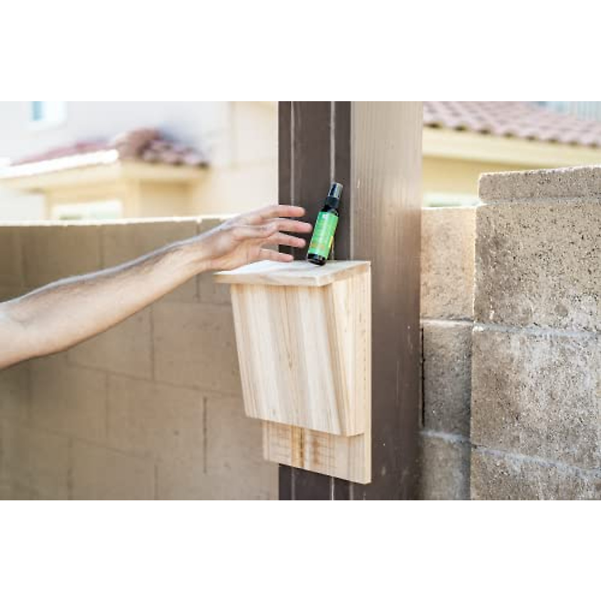 Bat House Attractant-Attract Bats to Your Bat House