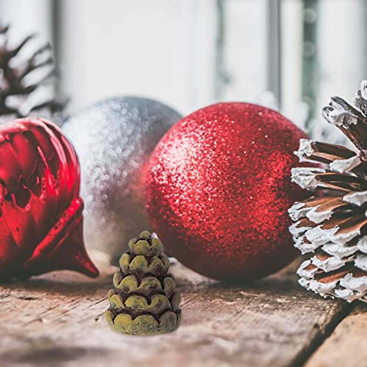 Garneck Home Decor 20Pcs Christmas Mini Pine Cones Ornaments Resin Miniatures Pine Cones Figurine DIY Snow Globe Fillers for Christmas Decorations Fall Decor