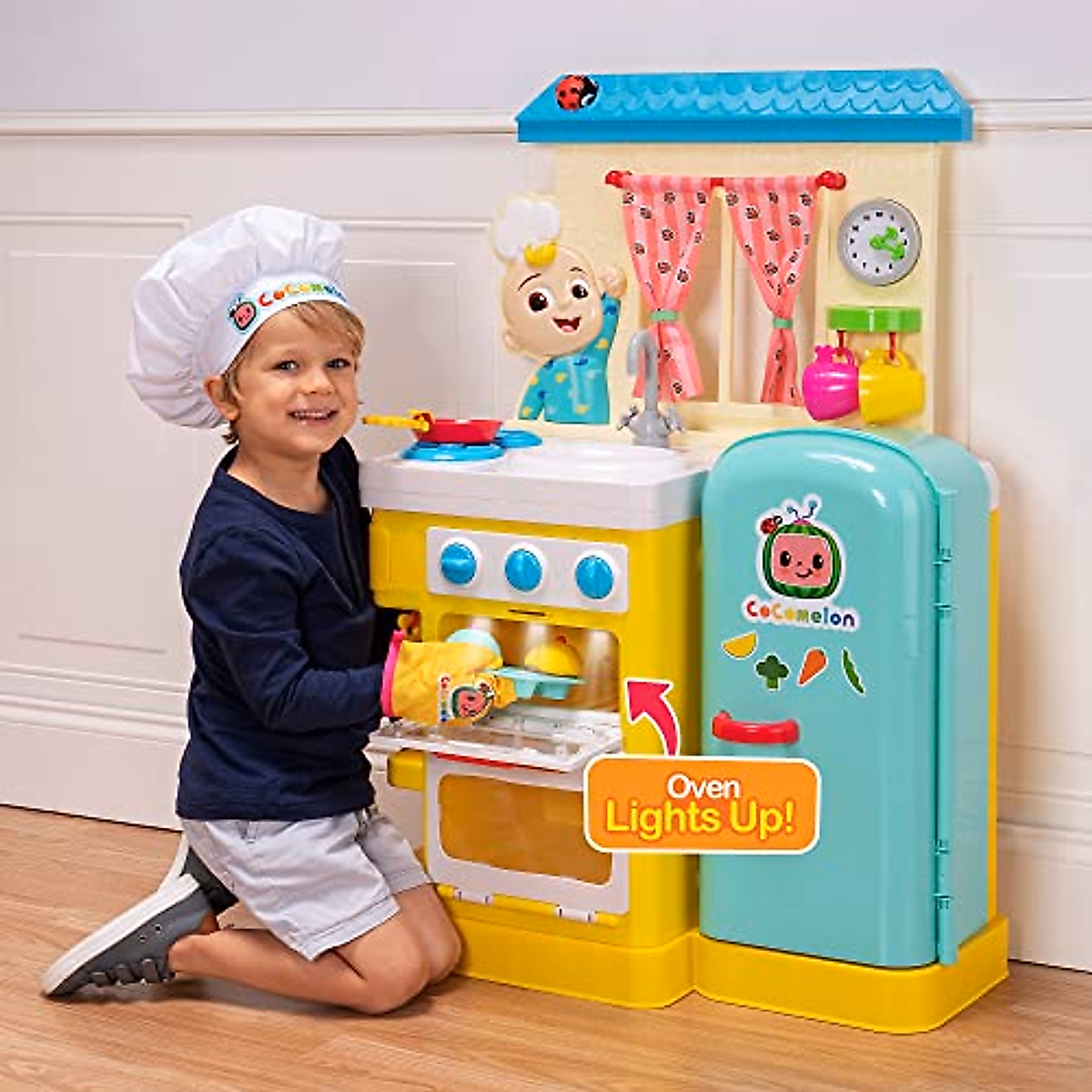 CoComelon Deluxe Feature Roleplay, Little Kitchen - Includes Interactive Kitchen Accessories - Toys for Kids and Preschoolers