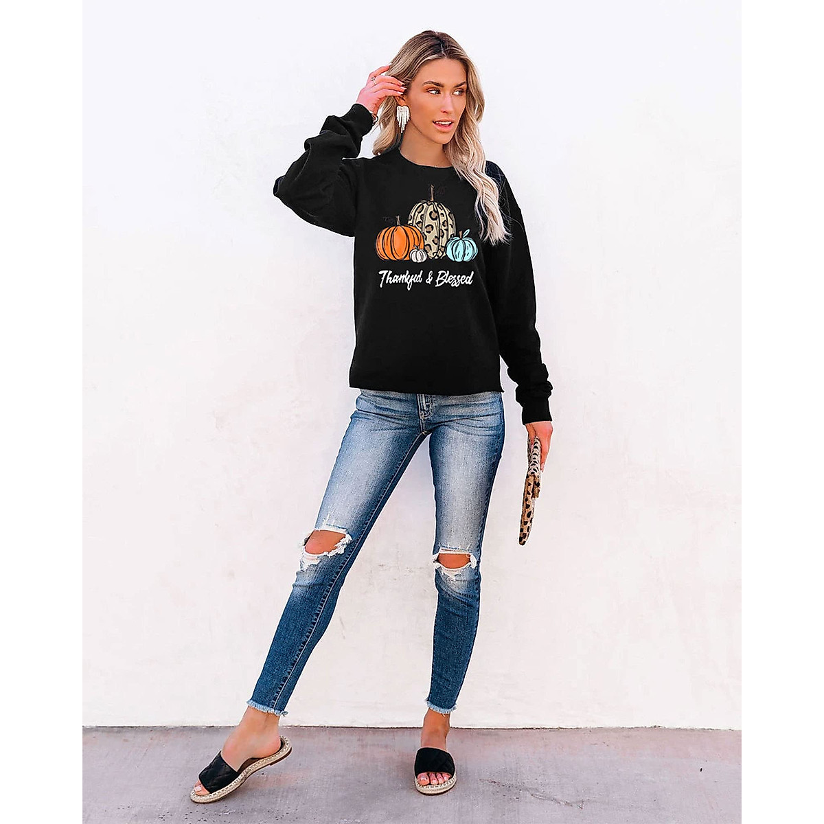 KIDDAD Thankful Blessed Sweatshirt Womens Thanksgiving Shirt Cute Leopard Pumpkin Pullover Shirt Casual Fall Long Sleeve Tops