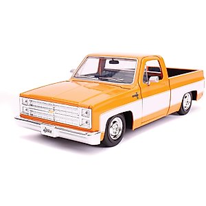Jada Toys Just Trucks 1:24 1985 Chevrolet C-10 Die-cast Car Orange, Toys for Kids and Adults (31607)