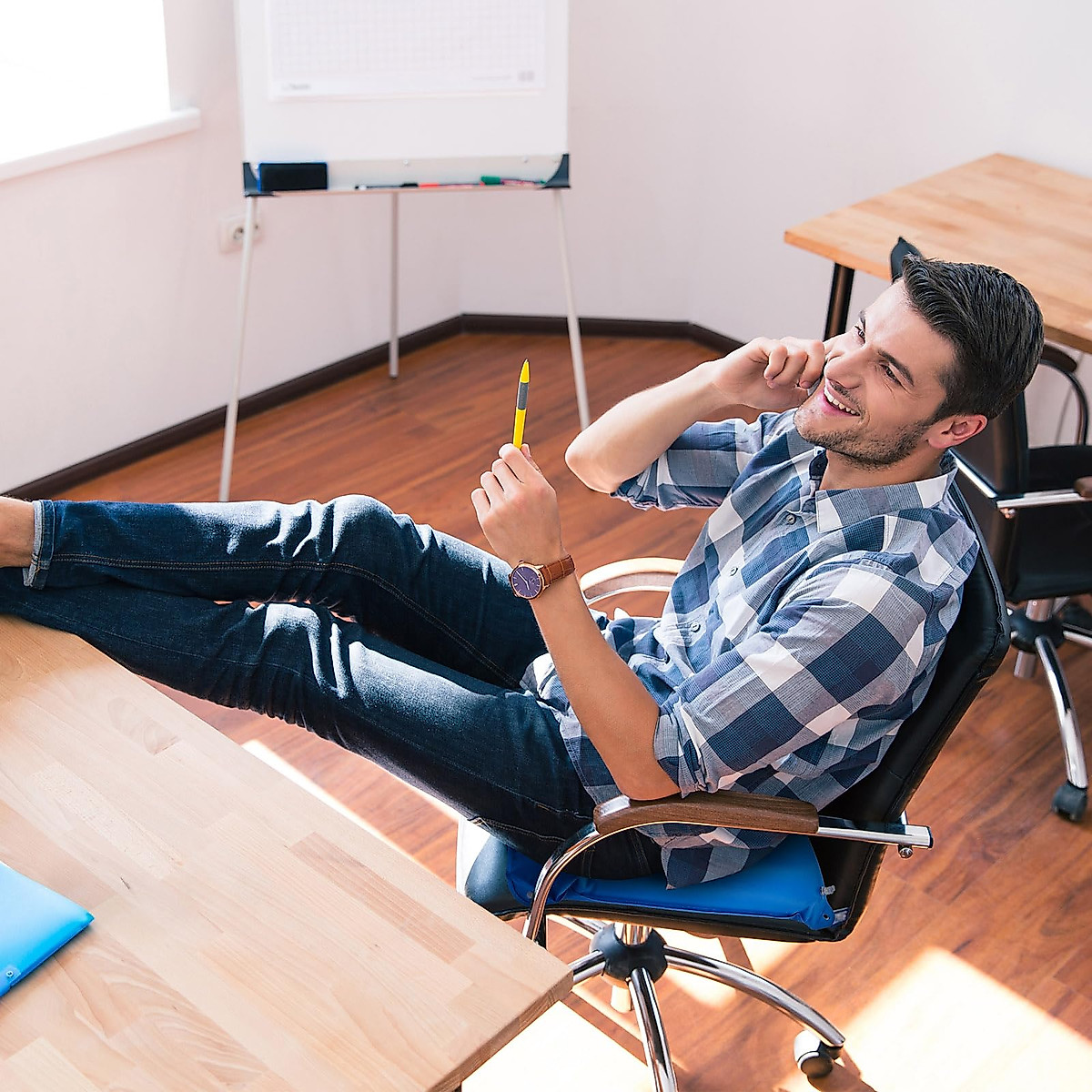 Inflatable Square Cushion Breathable Comfort Inflatable Air Seat Cushion and Inflator for Sitting Toilet Office School Chair Wheelchair Chair, Postpartum Relieve Pressure, Blue (2 Pieces)