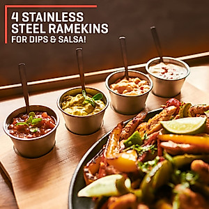 Uno Casa Cast Iron Fajita Skillet Set - 9.8x7.3 Inch Pre-Seasoned Sizzling Plate with Wooden Base, Induction Fajita Steak Plate, Cast Iron Plate - 4 Stainless Steel Sauce Dips Included