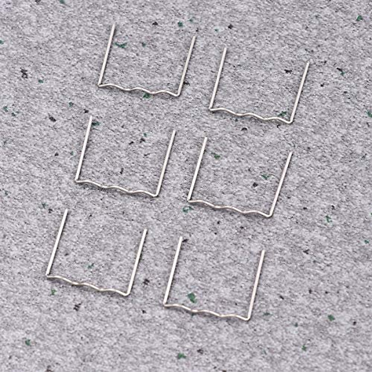 Wakauto 500pcs Hot Staple Repair Machine Plastic Welding Hot Stapler Car Auto Bumper Repair Pre Cut for All Cars Flat Angle 0.6mm