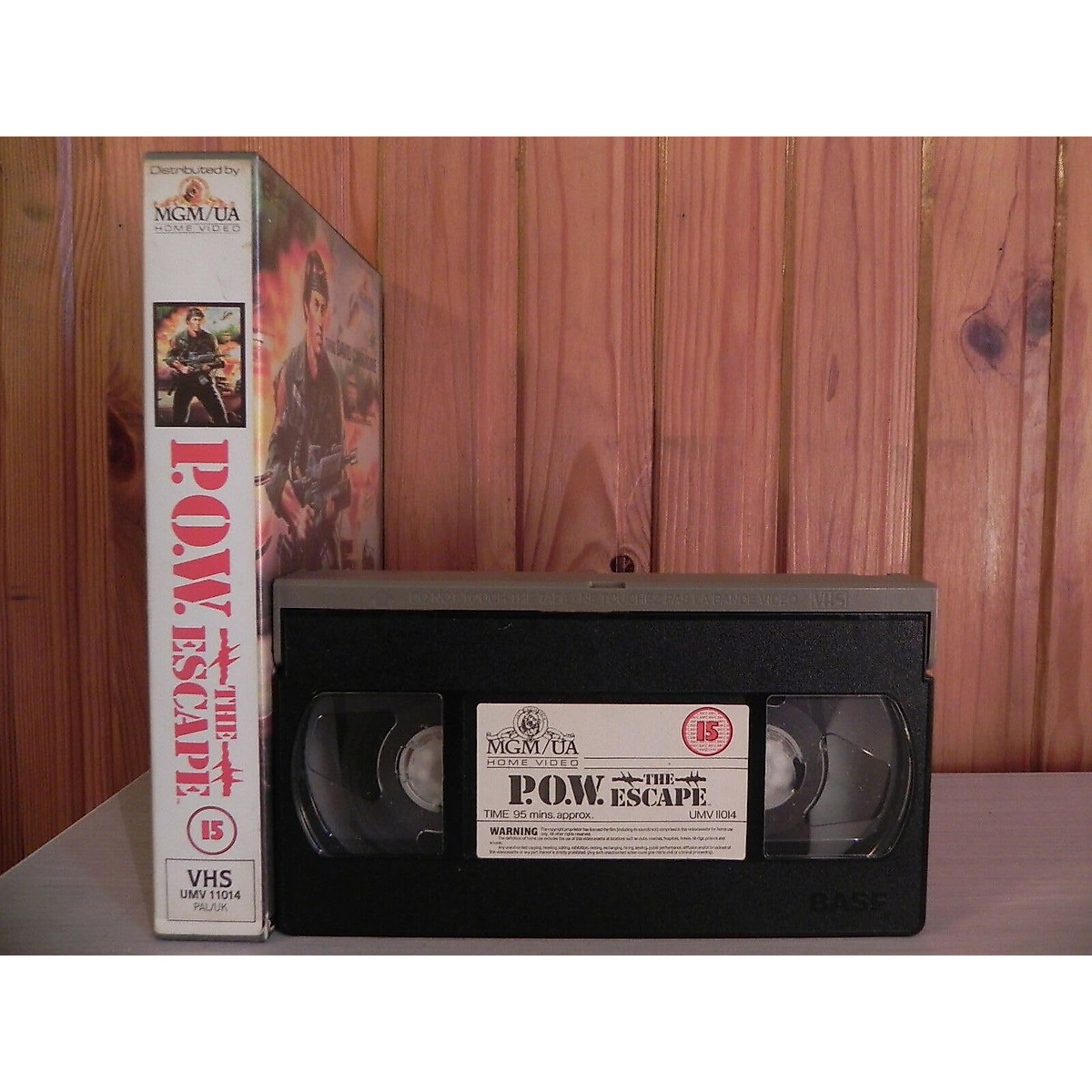 P.O.W. The Escape (Double Sleeve) Action [Large Box] Rental - David Carradine - Pal VHS