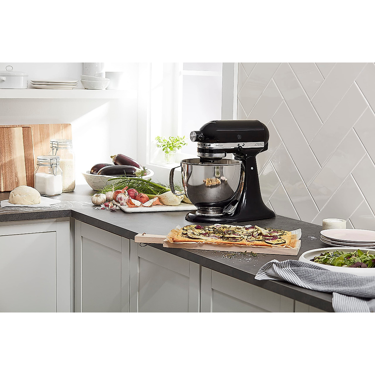 KitchenAid KSM150PSOB Artisan Series 5-Qt. Stand Mixer with Pouring Shield - Onyx Black