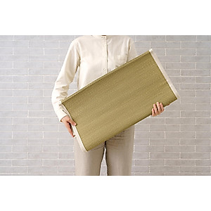 FULI Japanese Tatami Igusa Rush Grass Sleeping Mat, Mattress Pad Futon Topper, Relaxation, Made in Japan - Full Size (53.15" x 68.50")