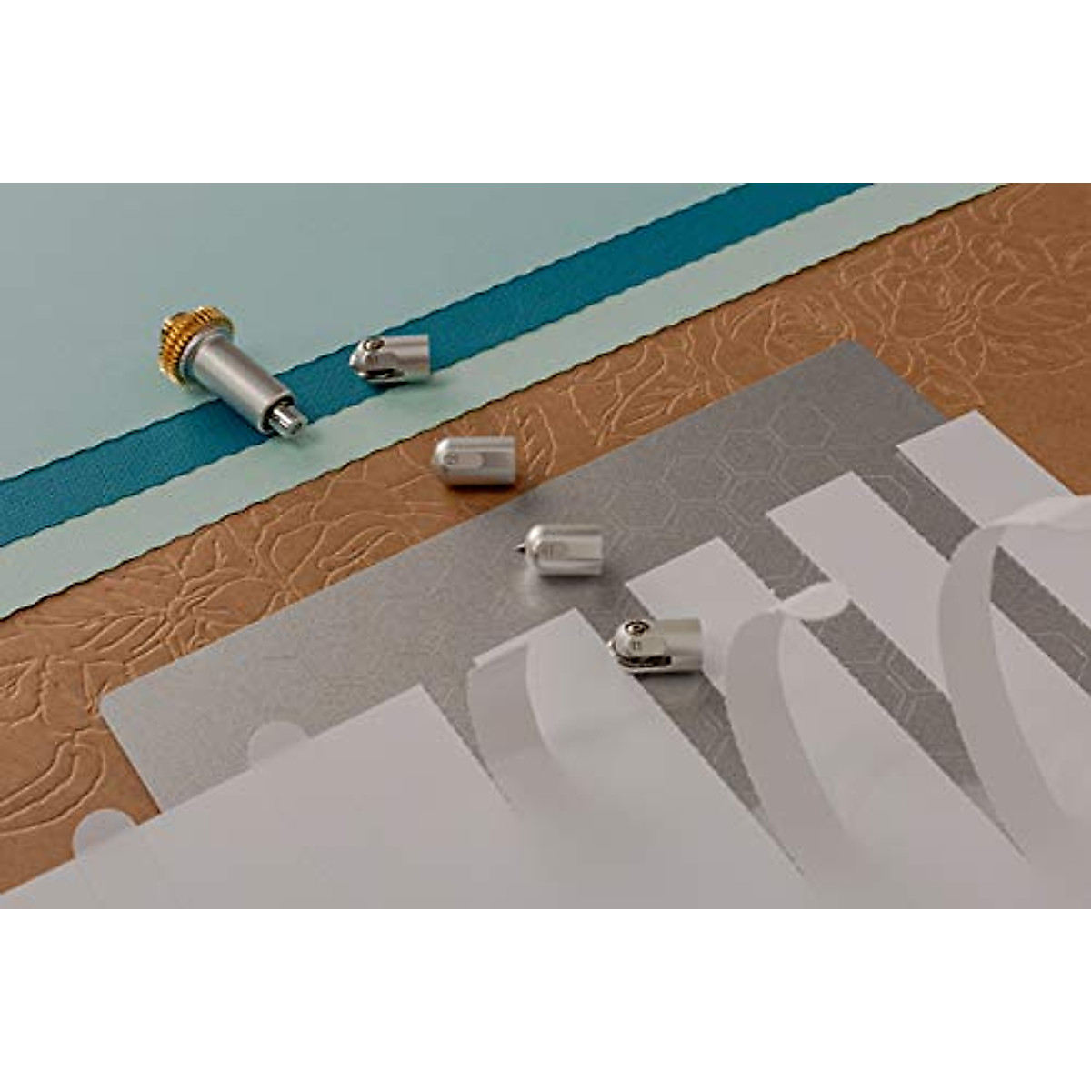 Cricut Engraving Tip + QuickSwap Housing, Premium Carbide Steel Engraving Tip, Inscribes Lasting Design on Glass, Metal & More, Compatible with Cricut Maker Cutting Machine, Silver