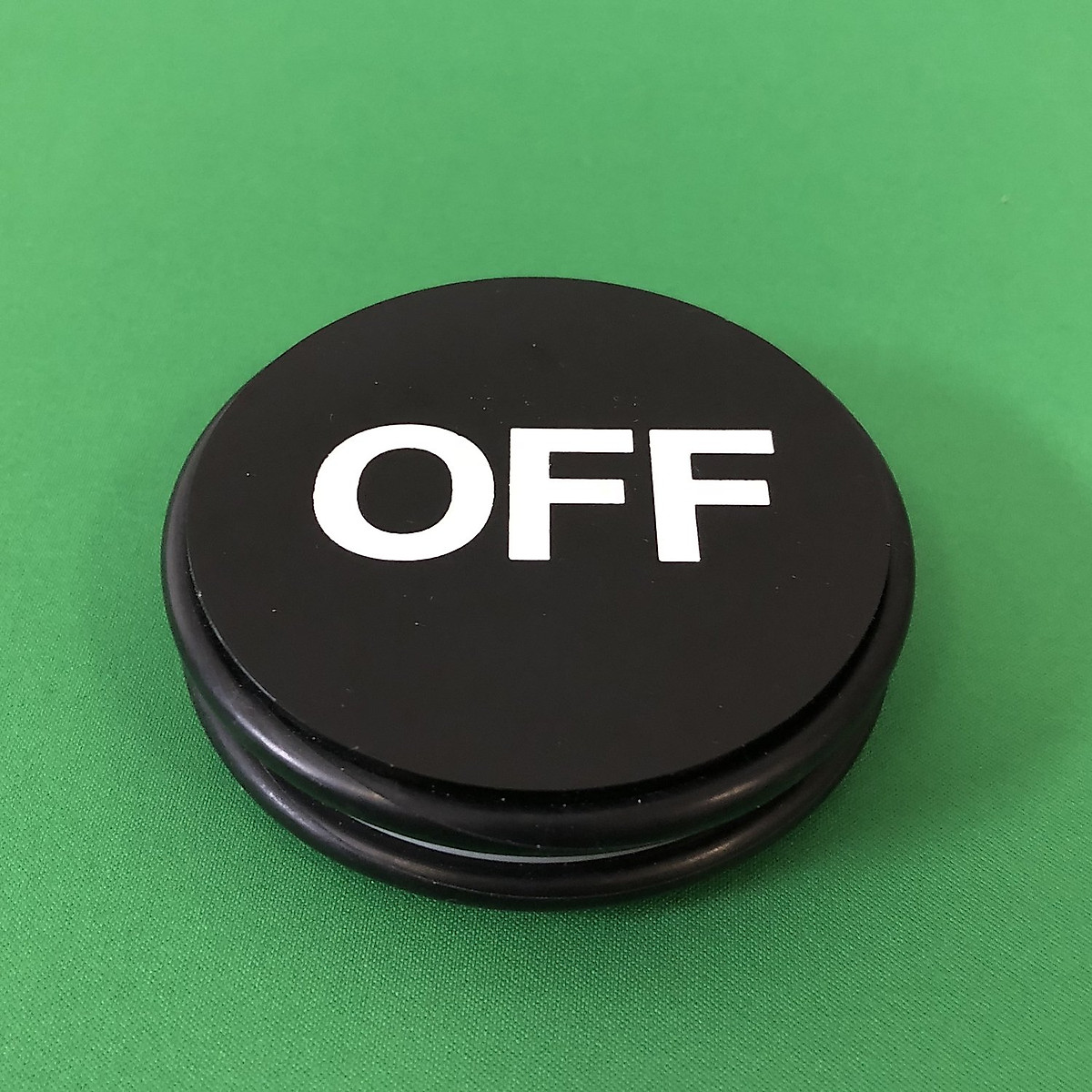 Yuanhe Casino Craps Dealer Button - 3Inch ON/OFF Puck Buttons, Great for Poker, Texas Hold 'em & Card Games