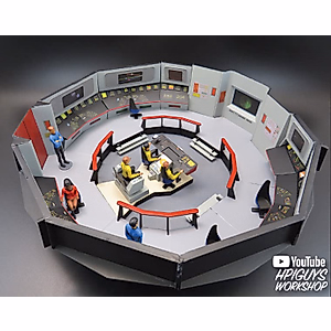 AMT Star Trek U.S.S. Enterprise Bridge 1:32 Scale Model Kit