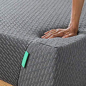 TUFT & NEEDLE 2020 Mint Queen Mattress - Extra Cooling Adaptive Foam with Ceramic Cooling Gel and Edge Support - Antimicrobial Protection Powered by HEIQ - CertiPUR-US - 100 Night Trial