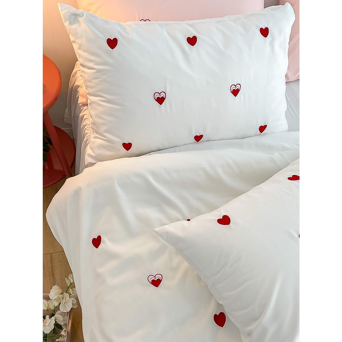 QWINEE 3Pcs Heart Embroidered Duvet Covers Sets Soft 3 Pieces Farmhouse Bedding Set with 1 Comforter Cover and 2 Pillowcases for All Season Rustic Lightweight White A Full