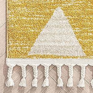 Well Woven Tango Yellow Geometric Triangle Pattern Stain-Resistant Area Rug (6'7" x 9'3")