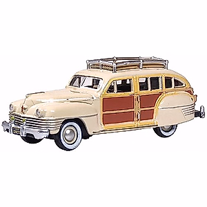 1942 Chrysler Town & Country Woody Wagon Catalina Tan with Wood Panels and Roof Rack 1/87 (HO) Scale Diecast Model Car by Oxford Diecast 87CB42003
