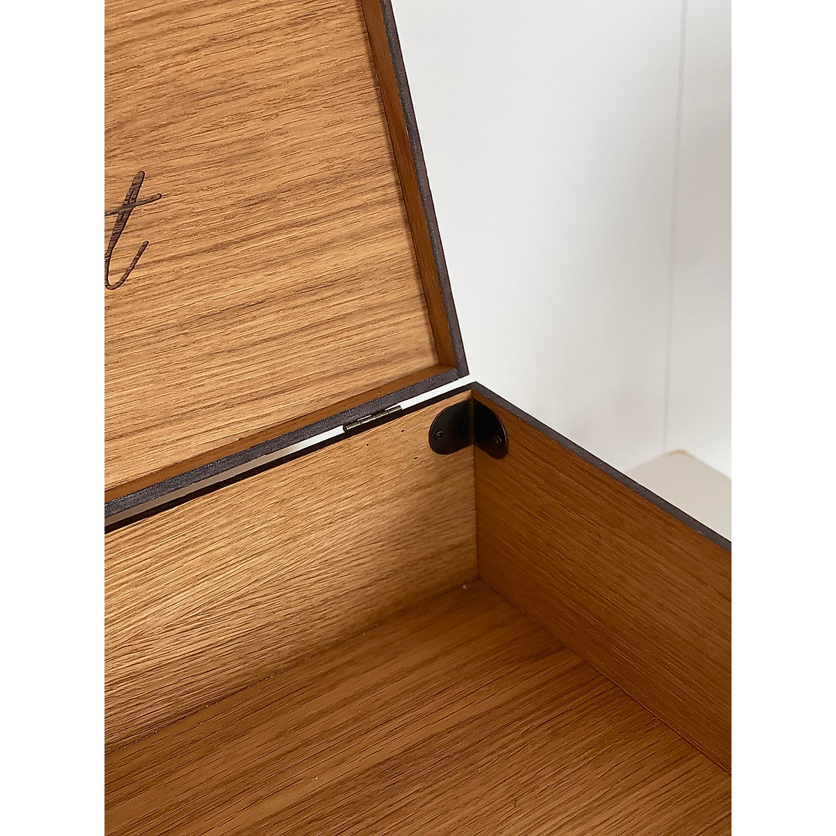 Personalized wooden name box for memories, keepsake - Christmas gift, present for Him, Boyfriend, Boy, Guy, Groomsmen, Friend for Birthday