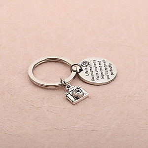 FUSTMW Photographer Gift Camera Charm Keychain Wedding Photographer Gift Camera Jewelry Gifts for Videographer Inspirational Gift (silver)