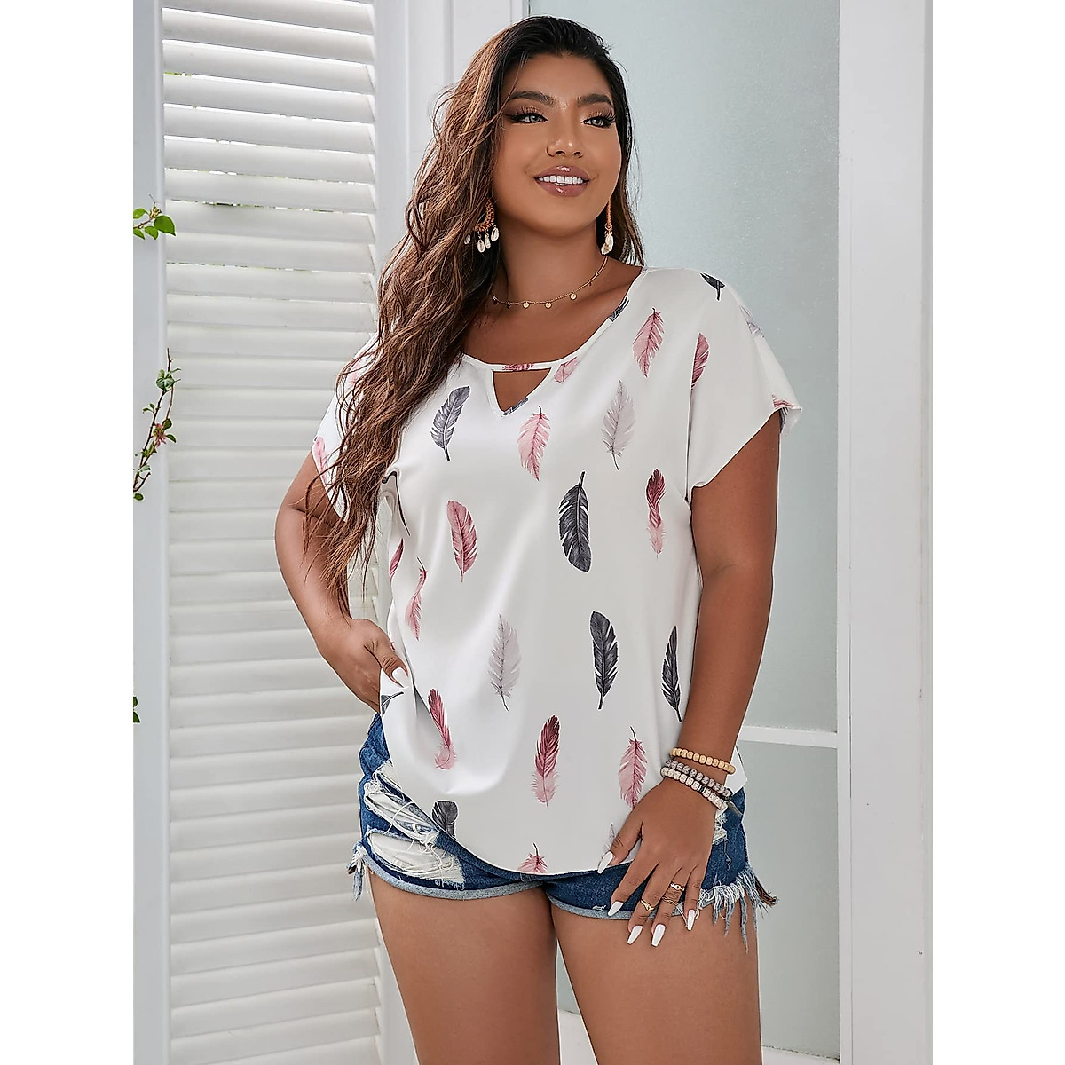 SOLY HUX Plus Size Blouses for Curvy Women Cute Boho Print Shirts V Neck Casual Summer Blouses T-Shirts Tops White 1XL