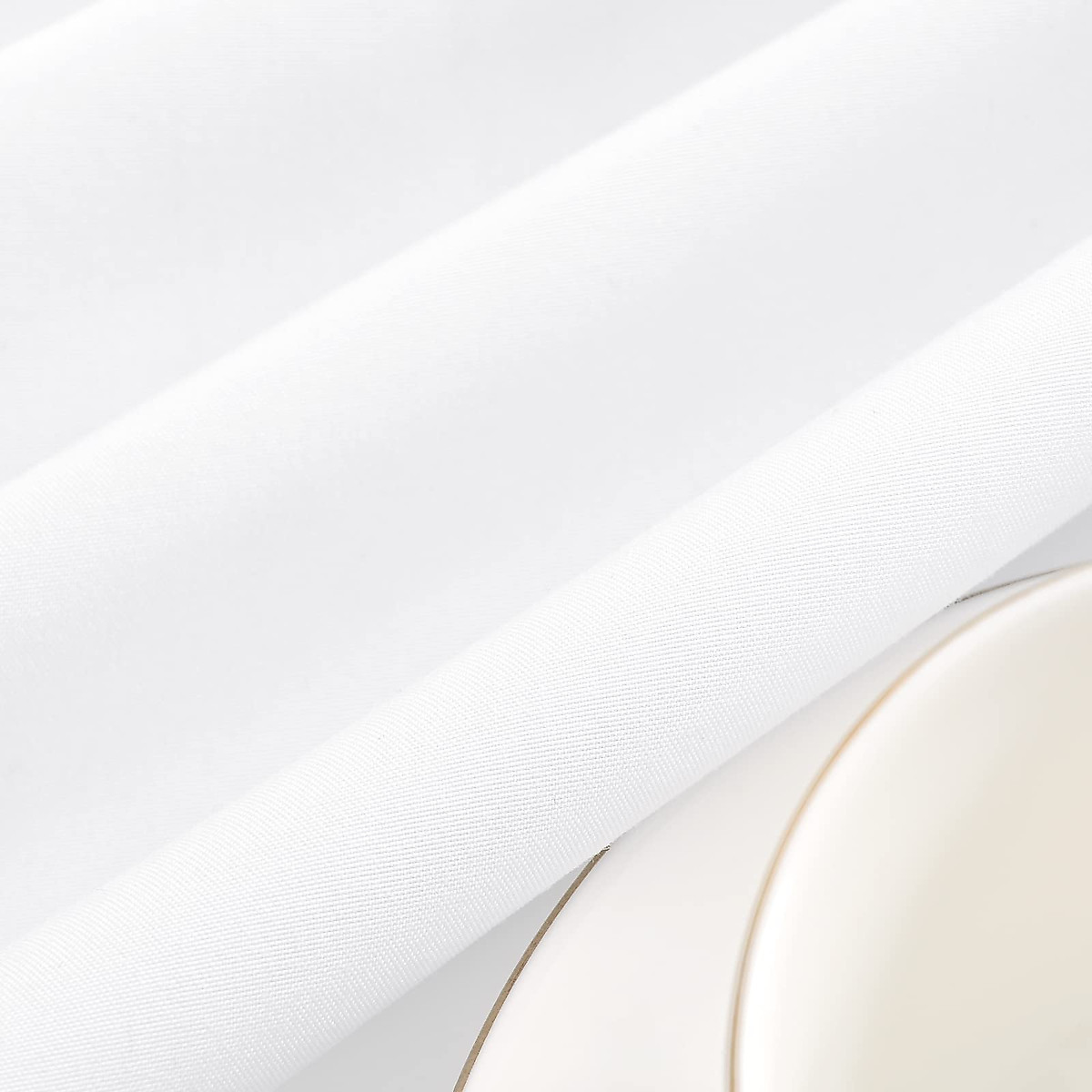 8 Pack White Round Tablecloth 120 Inch Circle Polyester Table Cloth, Washable Fabric Stain and Wrinkle Resistant Table Cover Round Table Clothes for Wedding Parties Banquet Reception Dining