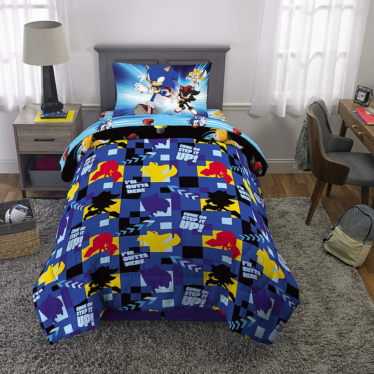 Franco Sonic The Hedgehog Anime Kids Bedding Twin/Full Comforter with Twin Sheet Set and Cuddle Pillow, 5 Piece Bedroom Set (Official Sega Licensed Product)