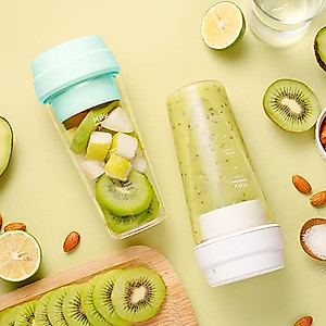 17PinHut Portable Blender, Personal Blender, With USB Magnetic contact charging, 14 oz Smoothie Blender, Made with high borosilicate glass Material Portable Juicer, Anti-silp Rubber Base, One-handed Drinking Mini Blender for Shakes and Smoothies