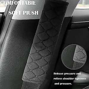 Aokdom 2pcs Soft Fluffy Seatbelt Covers Close Shoulder Protection,Comfortable Car Interior Accessories,Cars Trucks SUV Driving Car Seatbelt Pads,Car Supplies Suitable for Men and Women (Black/2pcs)