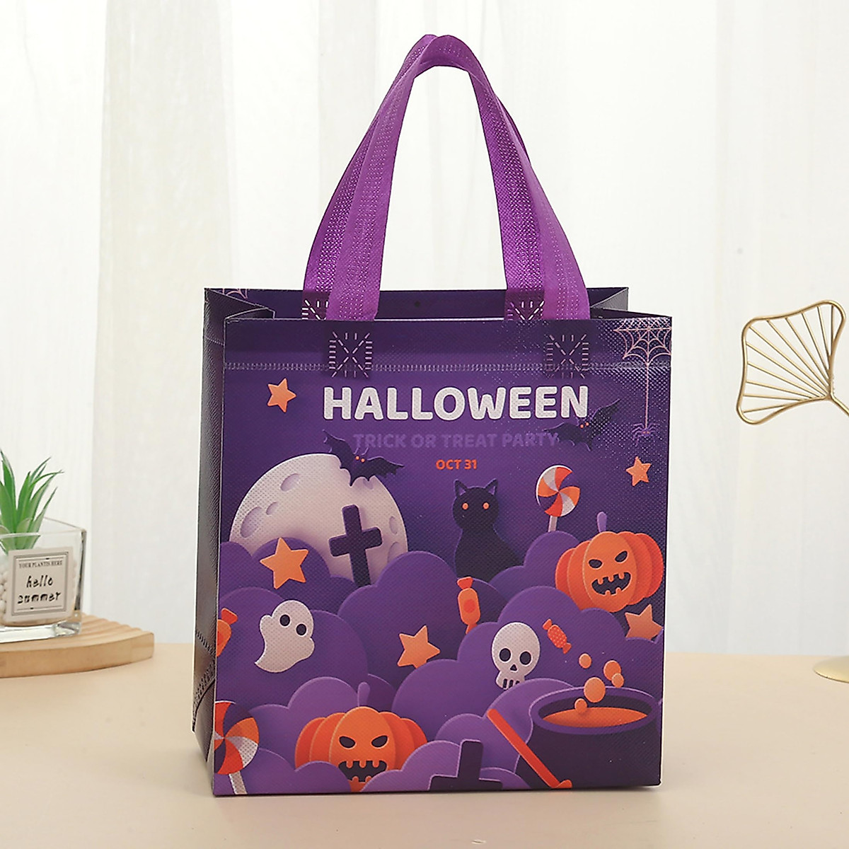 MOMOJULI 8PCS Halloween Trick or Treat Bags，Small Non-Woven Halloween Tote Bags with Handles Reusable Goodie Gift Bags Multifunctional Halloween Party Favors Supplies 7.9"×7.9"×3.15"