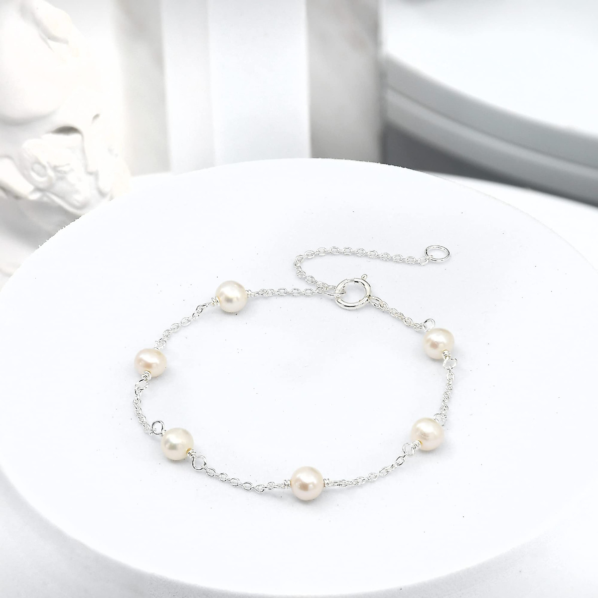 AeraVida Luminous Cultured Freshwater White Pearl Sterling Silver Chain Link Adjustable Bracelet - 7inches Length
