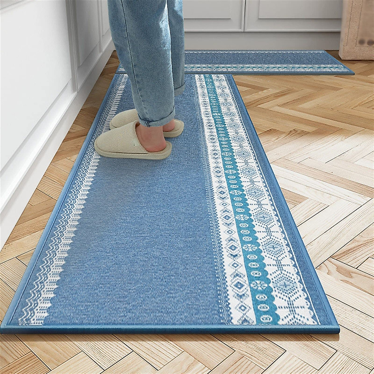 GIBZ Kitchen Mat Cushioned Anti-Fatigue Kitchen Rug Waterproof Non-Slip Home Décor Floor Mats for Standing Near Sink Bathroom Kitchens Desk Runner Laundry, Brown Grey, 20x80