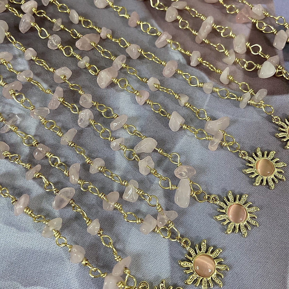 QqzsJewls Rose Quartz Necklace Real Crystal and Healing Stone Choker Friendship Necklace Protection Pink Bead Aesthetic y2k Necklace Dainty Sun Pendant Vintage Rosary Necklace Women