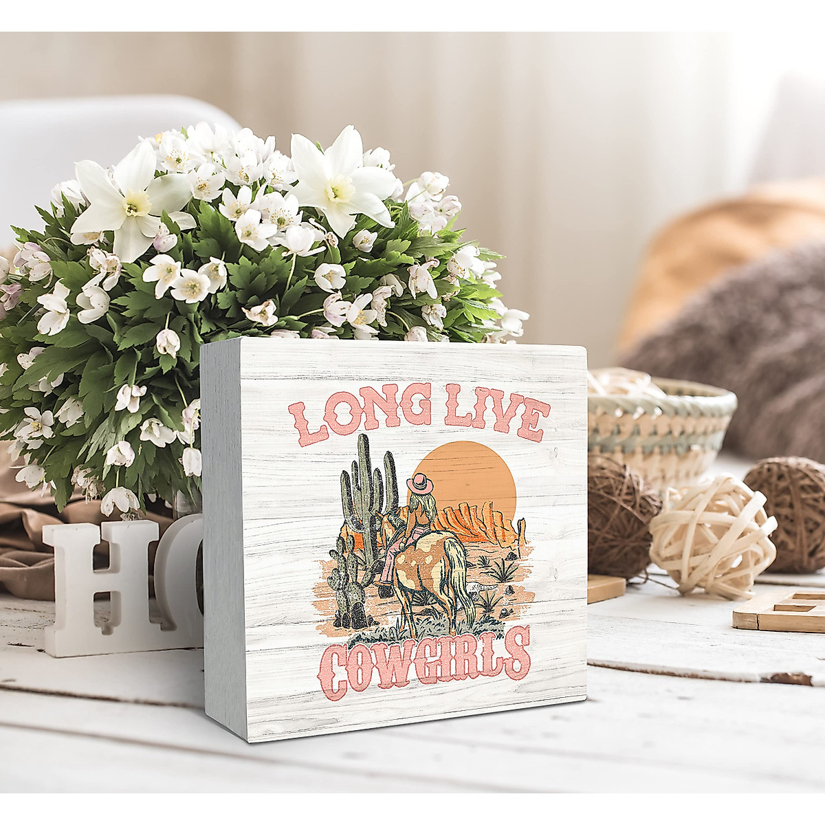 SRADMO Long Live Cowgirls Wood Box Sign Desk Decor，Retro Western Cowgirl Rodeo Theme Wooden Block Box Sign Decoration For Western Home Office Shelf Table Decor