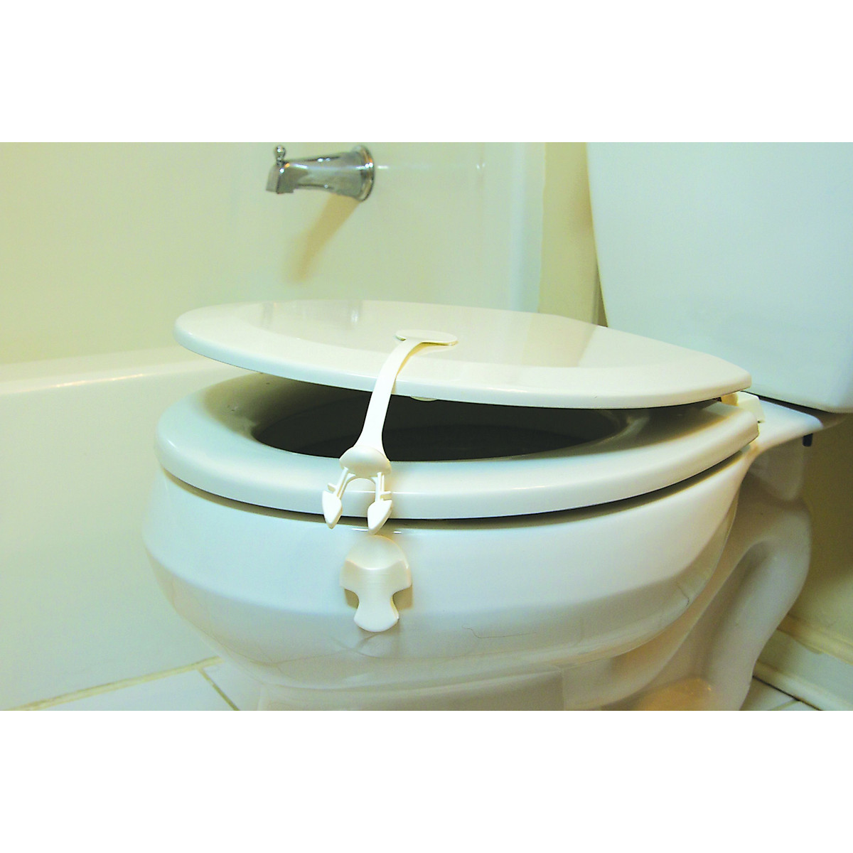 Dreambaby Bathroom Baby Safety Essential Kit - 28 Pieces - Model L7021