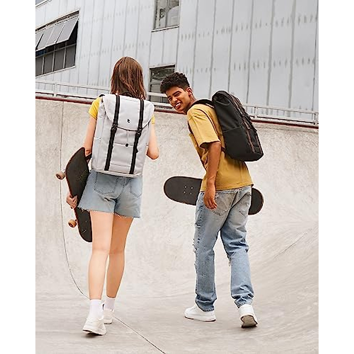 tomtoc Flap Laptop Backpack, Lightweight, Water-Resistant Casual Daypack, Durable Work-pack, Vintage Classic Rucksack for 13-16 Inch MacBook, perfect for Campus, Street, Large Capacity, 22L Gray