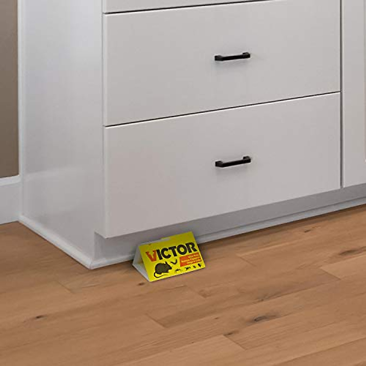 Victor M320 Professional Glue Boards for Insect and Rodent monitoring - 150 Glue Boards