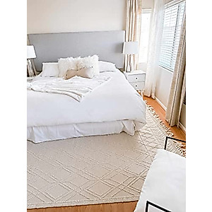 Leonardtown Moroccan Farmhouse Living Room Bedroom Wool Area Rug with Tassel - High Low, Wool - Moroccan Trellis - Hand Woven, Handmade, Beige, Grey, Light Brown - 5' x 7'6"