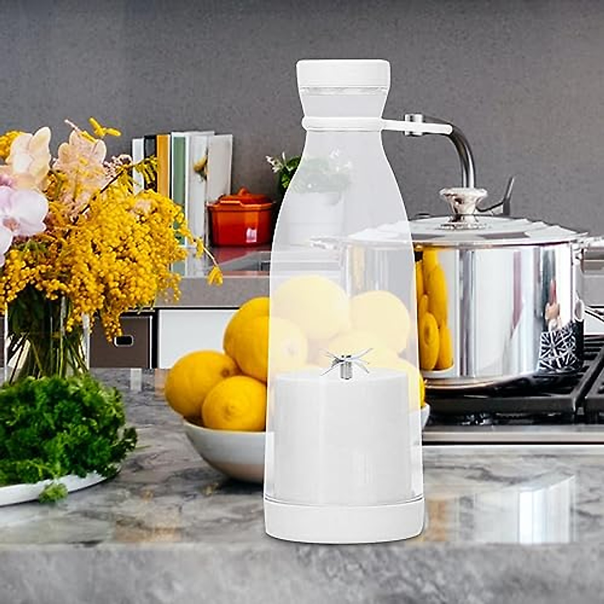 ＫＬＫＣＭＳ Electric Juicer Juice Mixer Office Kitchen Hiking Home Juicer Cup with Lids Personal Travel Blender for Outdoor Smoothies Shakes Watermelon, White