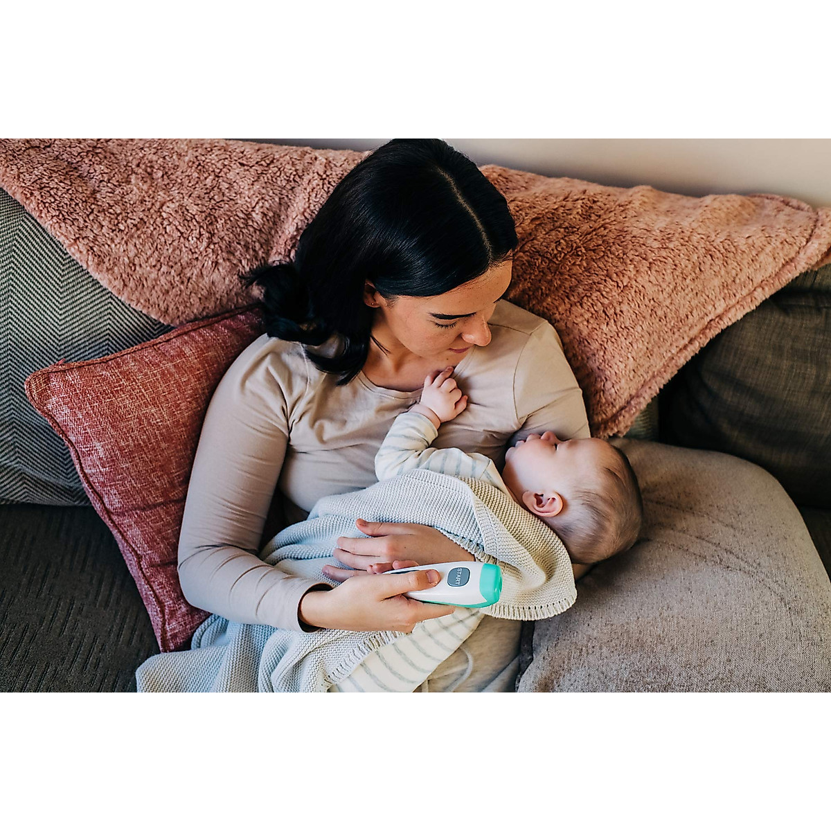 Tommee Tippee Digital No Touch Forehead Thermometer for Baby | Fast 2 Second Results | Fever Indicator | Memory Function