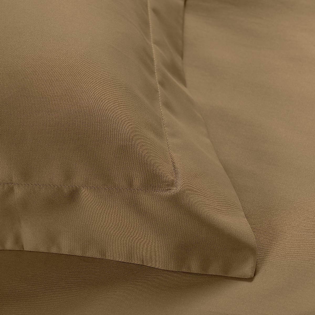 Royal Tradition Solid 300-Thread-Count, 100-Percent Cotton King/California King, 3PC Duvet Cover Set with Buttons Enclosure, Taupe