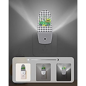 St. Patrick's Day Night Light, LED Plug in Night Light, Black and White Checkered Green Truck Clover Gold Night Lights with Dusk to Dawn Sensor Decorative Kids/Adults Nightlight for Bedroom Bathroom