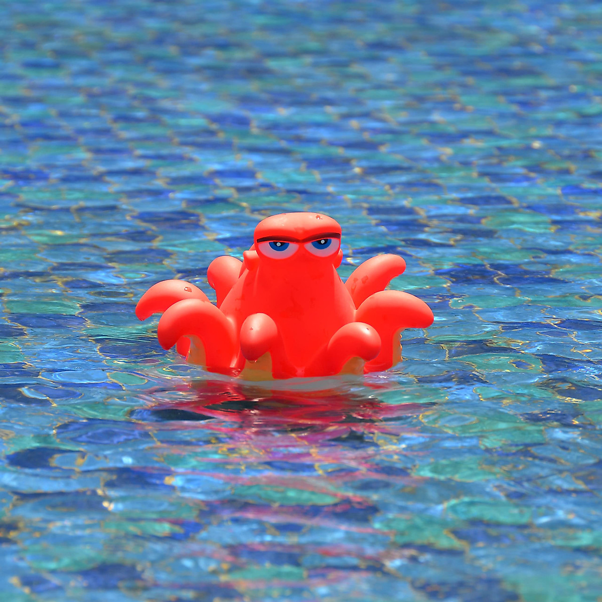 XY-WQ Chlorine Floater, Floating Pool Chlorine Dispenser (Octopus), Fits 1 and 3 Inch Tablets for Large and Small Pools, Hot Tub, Spa