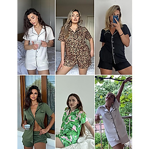 Ekouaer Pajamas Set for Women Short Sleeve Sleepwear Button Down Pjs Soft 2 Piece Lounge Sets Red Christmas Pattern S