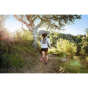 CamelBak Women’s Zephyr Running Hydration Vest – Body Mapping Technology – 34 oz