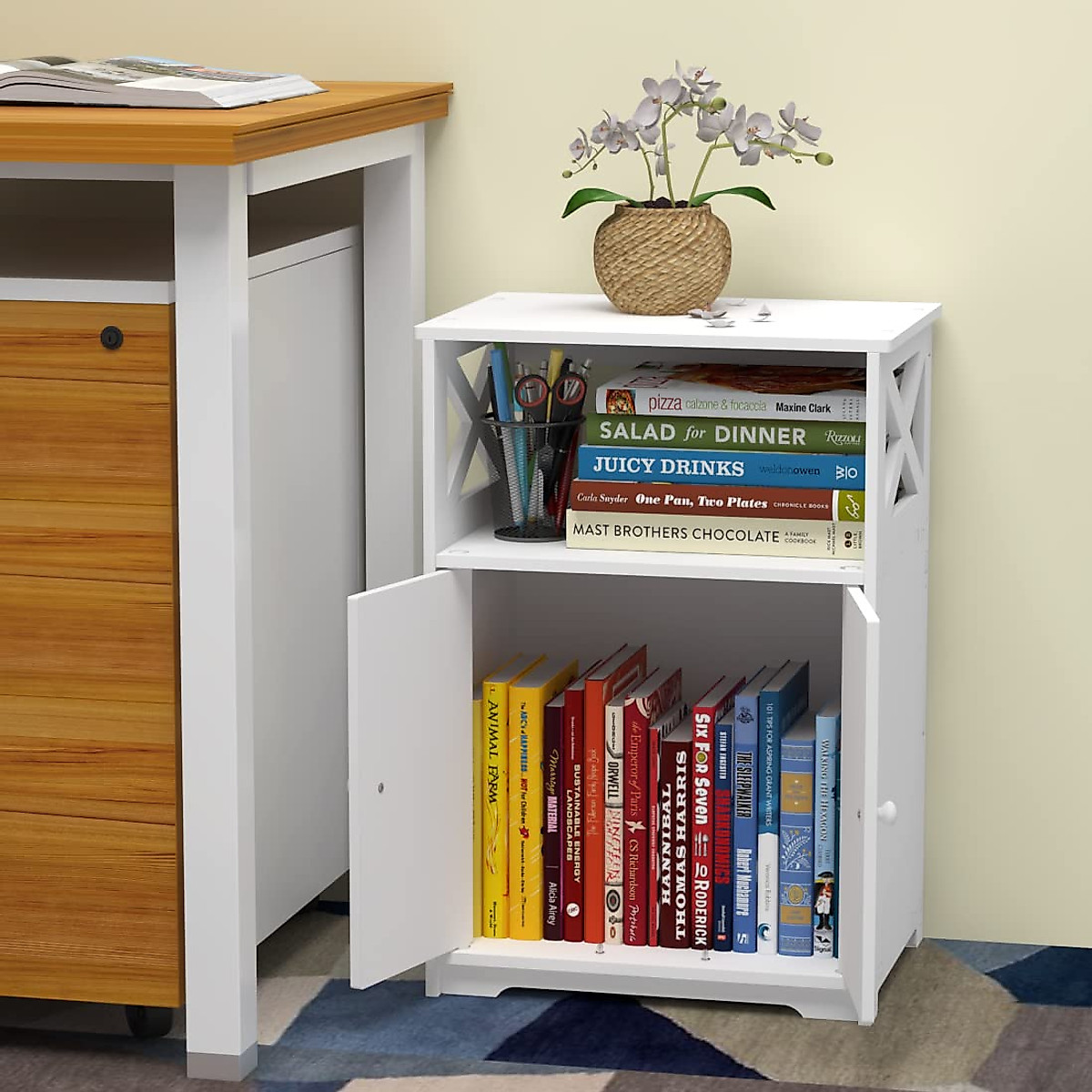 Rerii Small Cabinet with Doors, Night Stand, Bedside Table, End Table for Bedroom, Living Room | Bathroom Cabinet Storage, White