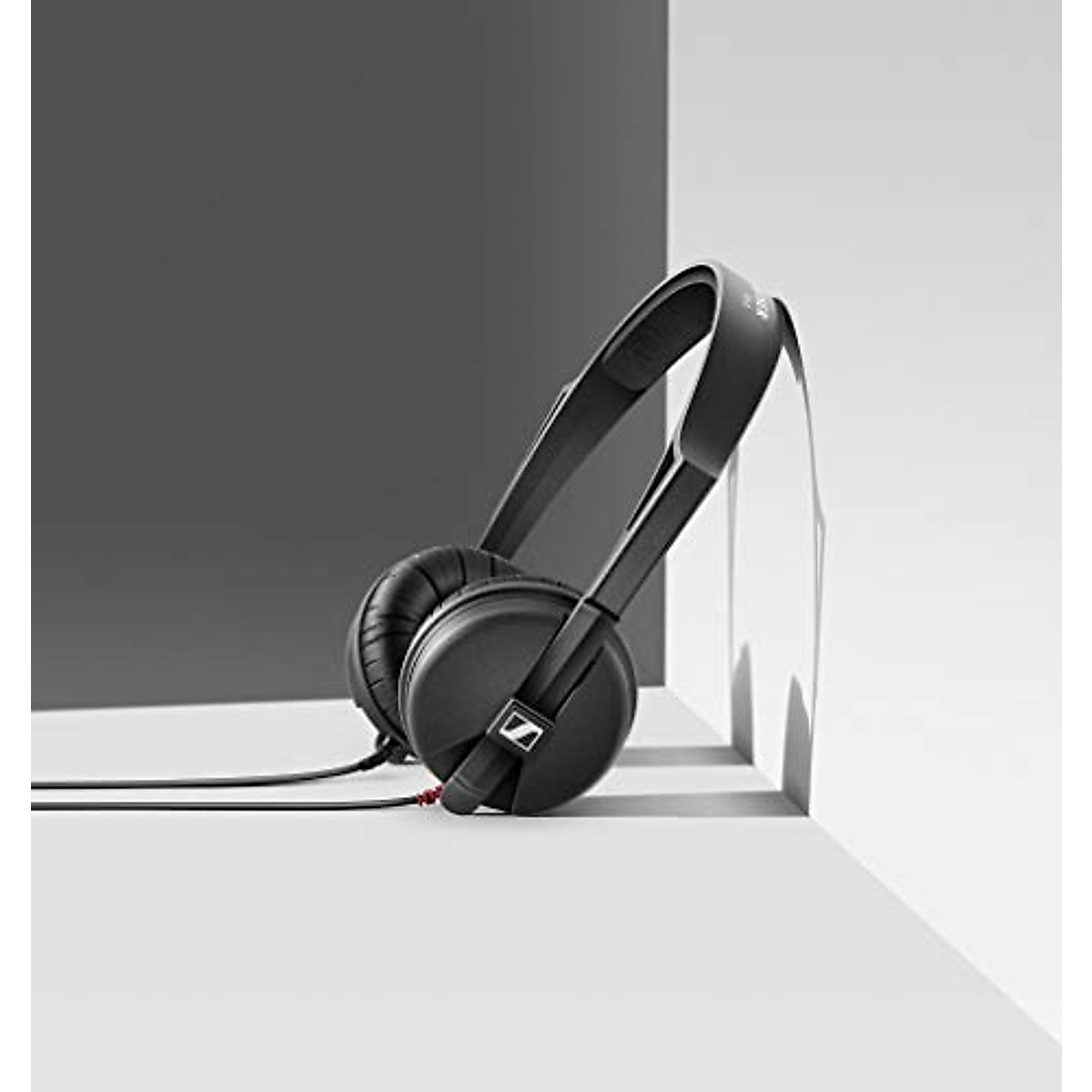 Sennheiser Professional HD 25 On-Ear DJ Headphones Black