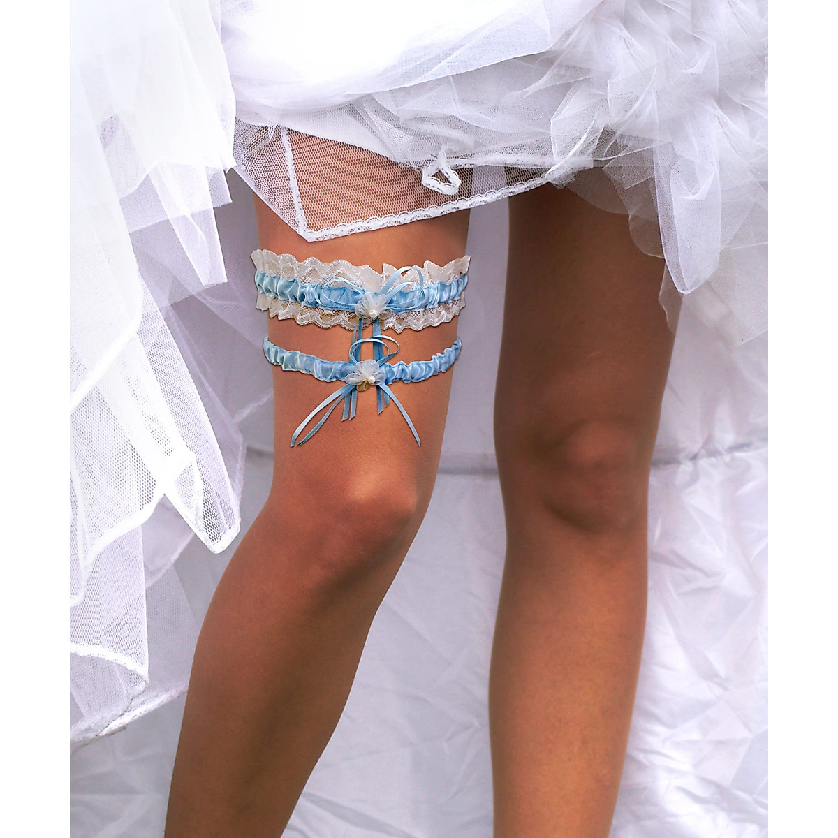 RIMOBUL 2 Pieces Wedding Garters Lace Bridal Garter Faux Pearls Garter for Bride with Toss Away（Light Blue）