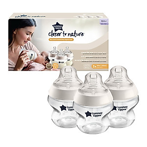 Tommee Tippee Closer to Nature Baby Bottles, Breast-Like Nipples with Anti-Colic Valve, 5 oz, 3 Count