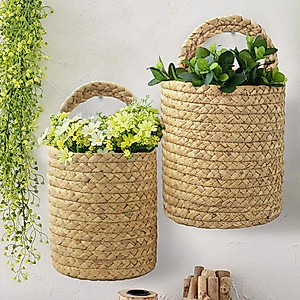 Cabilock Woven Flower Basket Hanging Rattan Plant Pot Wall Storage Weaving Basket Organizer Rustic Sundries Basket Home Decor