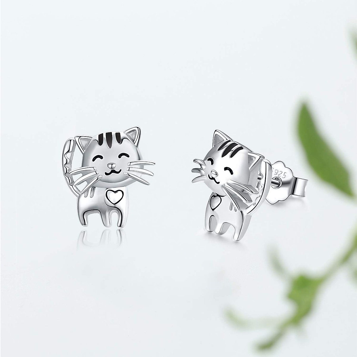 Cat Earrings for Women,925 Sterling Silver Cat Stud Earrings Hypoallergenic Cat Earrings Jewelry Gift for Birthday Christmas