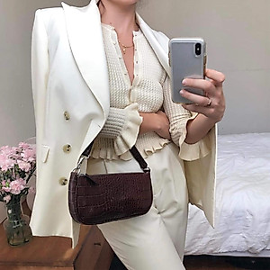 Small Handbag for Women Crocodile Effect Bag Retro Faux Leather Classic Clutch Shoulder Purse (Brown)